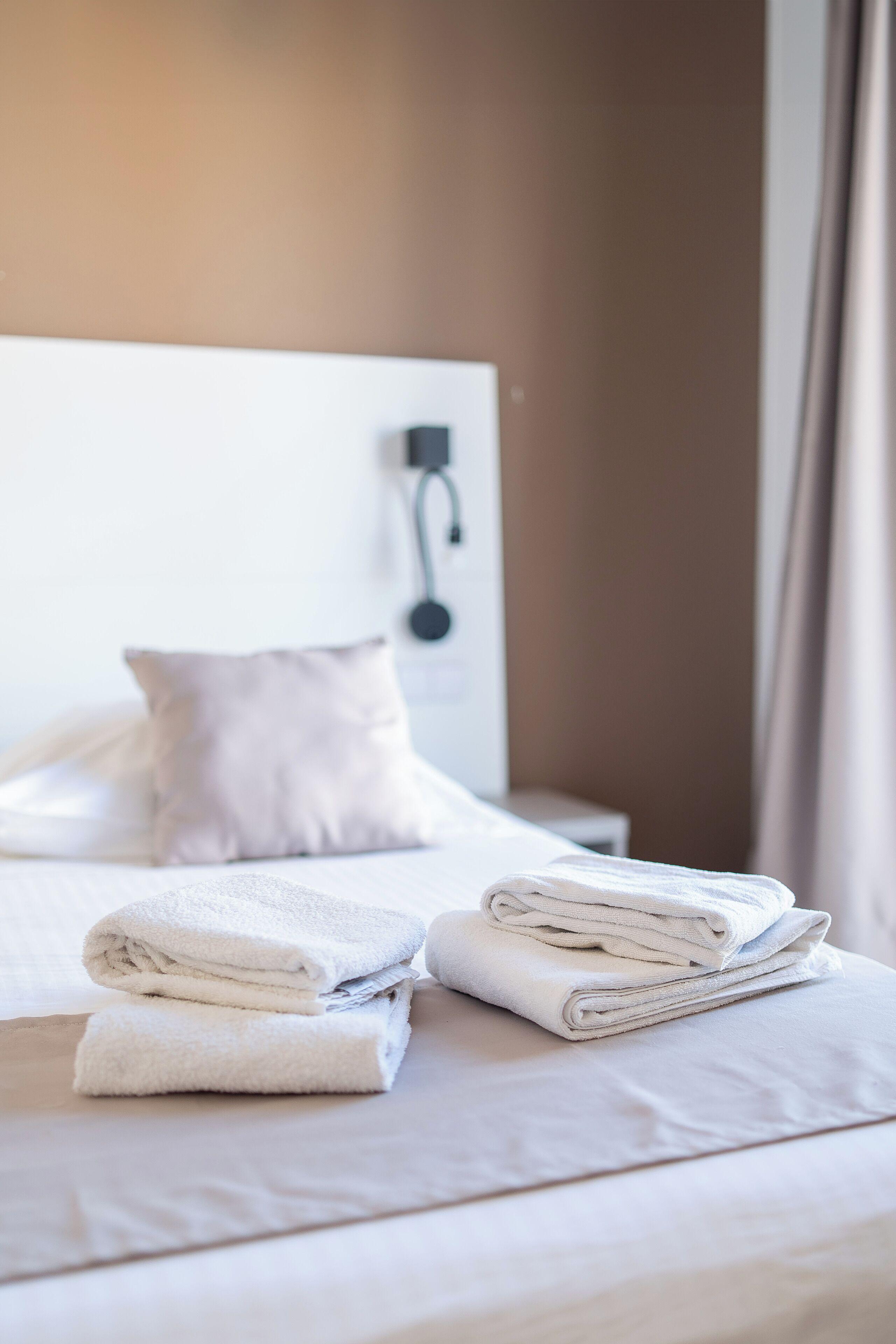 Hotel Planet Hotels Blue - Adults Only 16 Years El Arenal (Mallorca ...